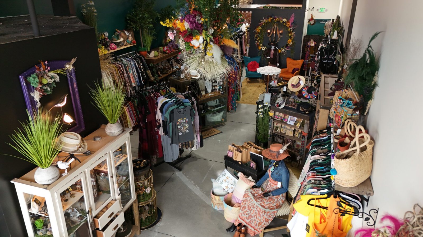 Aurum Grove Boutique